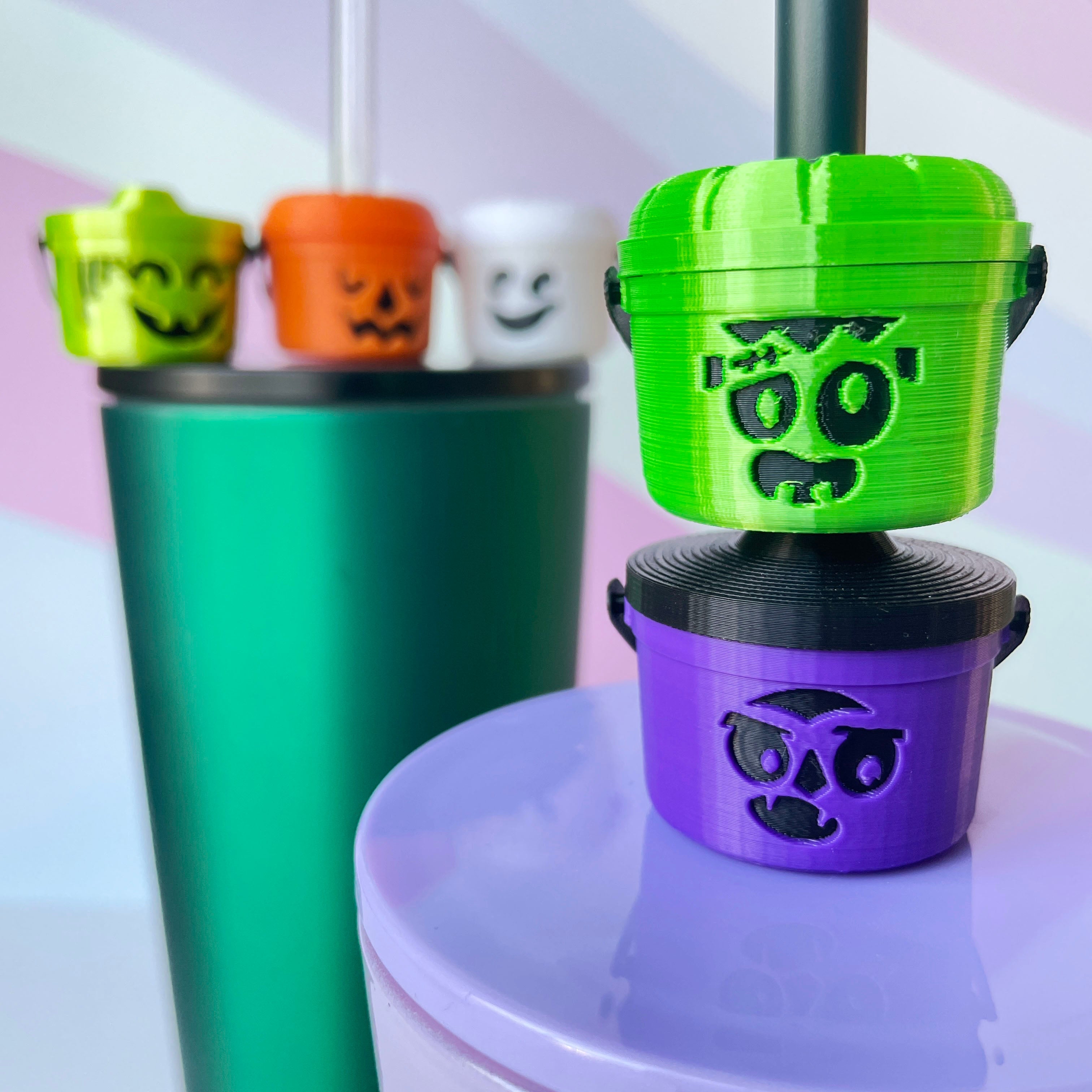 Straw Toppers